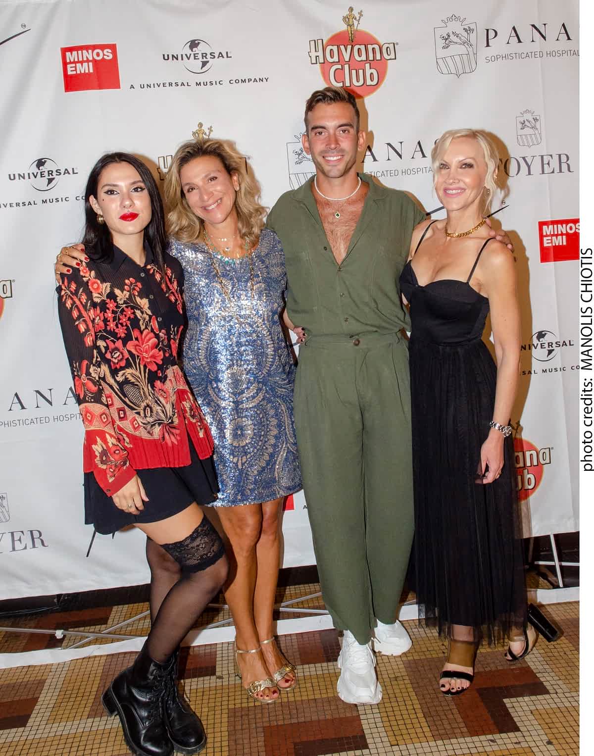 TOQUEL | Όσα έγιναν στην πολυπλατινένια απονομή των album του "Beverly ...